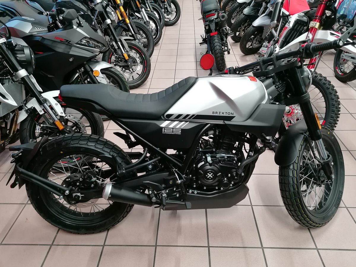 Gebrauchte Brixton Crossfire 125, BULLET SILVER ABS, Baujahr: 2024, 0 km , Preis: 3.690,00 EUR ...