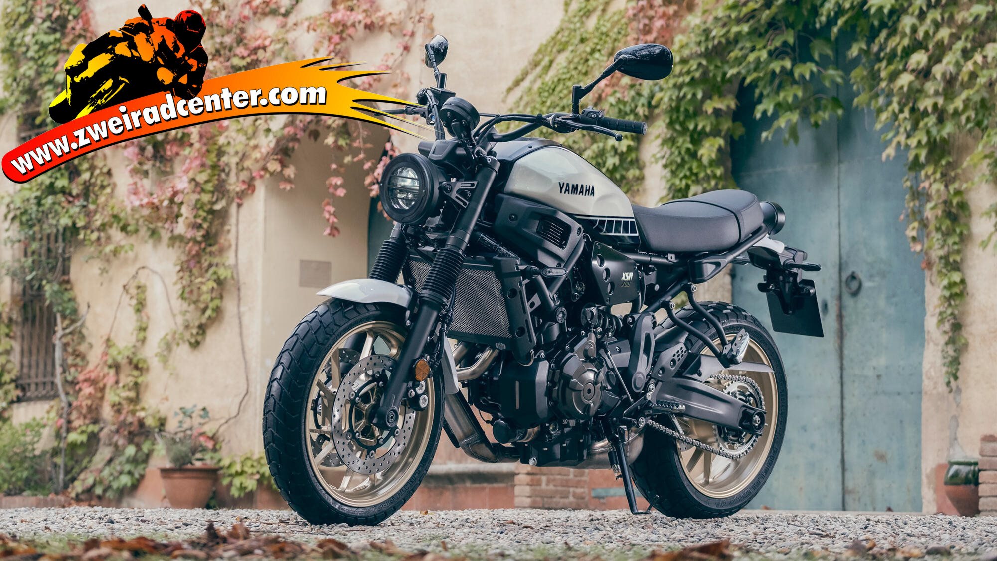 Motorrad Yamaha XSR700 Legacy, Speedblock Silver Sport Heritage ...