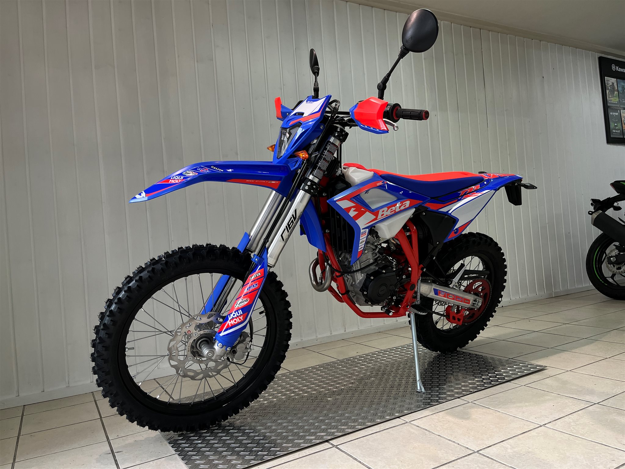 Motorrad Beta RR 125 4T, blau Enduro R, Baujahr: 2024, 0 km , Preis: 4. ...