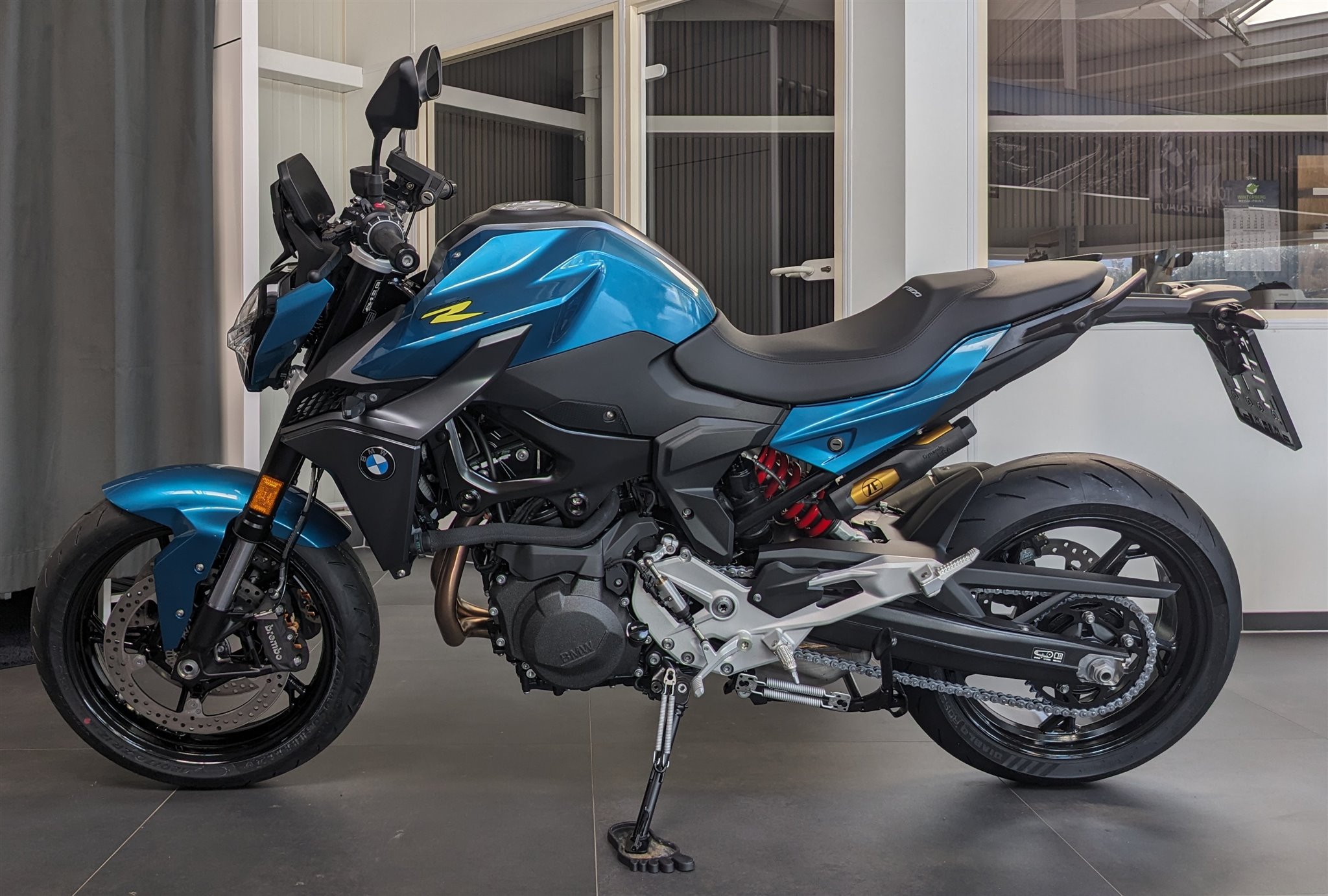 Gebrauchte BMW F 900 R, Snapper Rocks Blue Mod.2025, Baujahr: 2025 ...