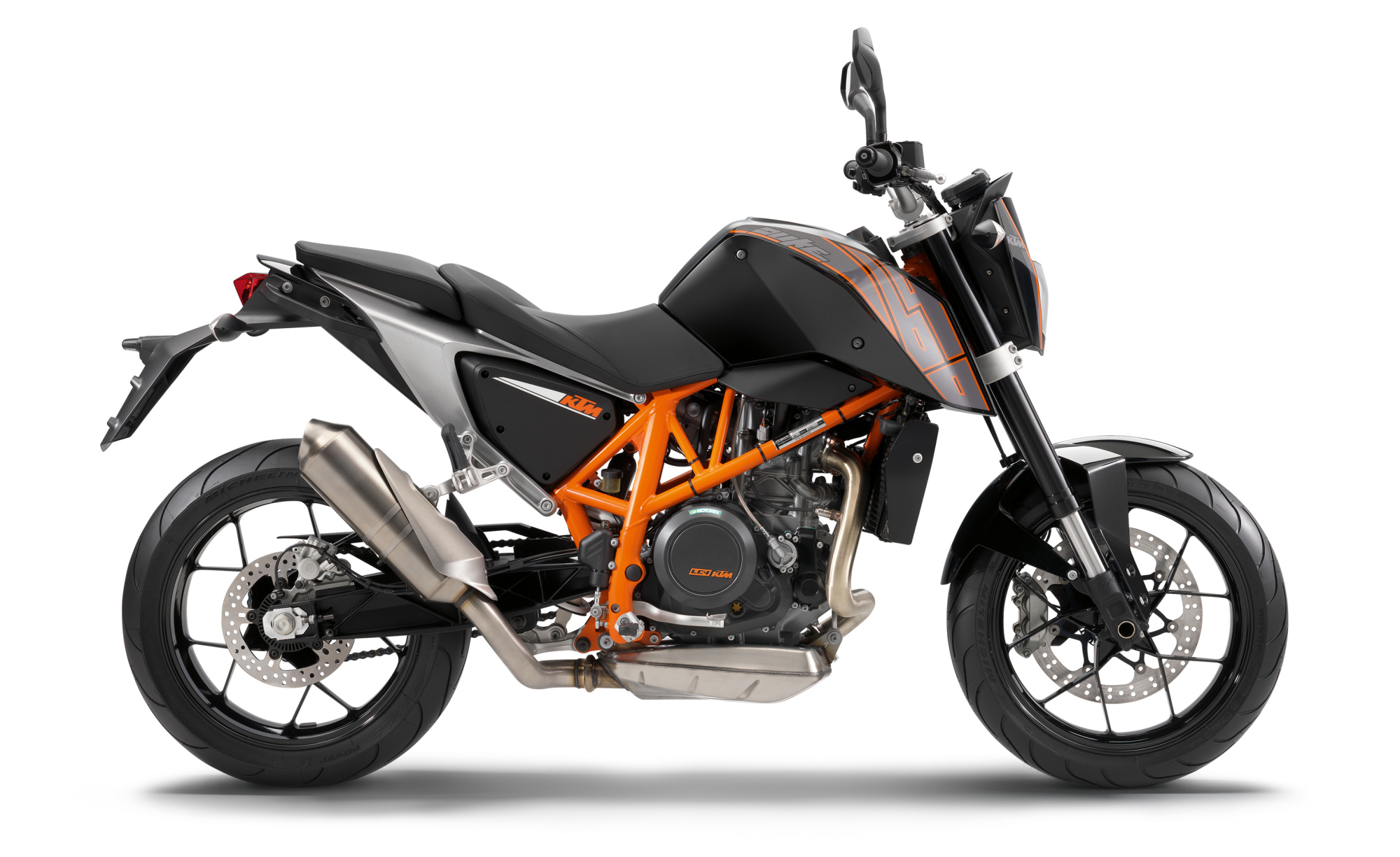 Reason to buy a KTM duke number 582 : r/motorcycles