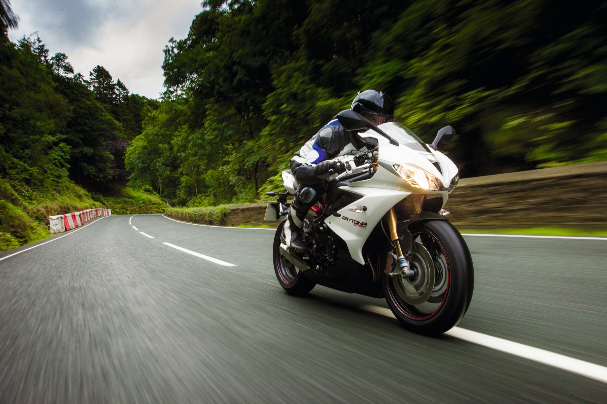 Triumph Daytona 675 R Bilder und technische Daten