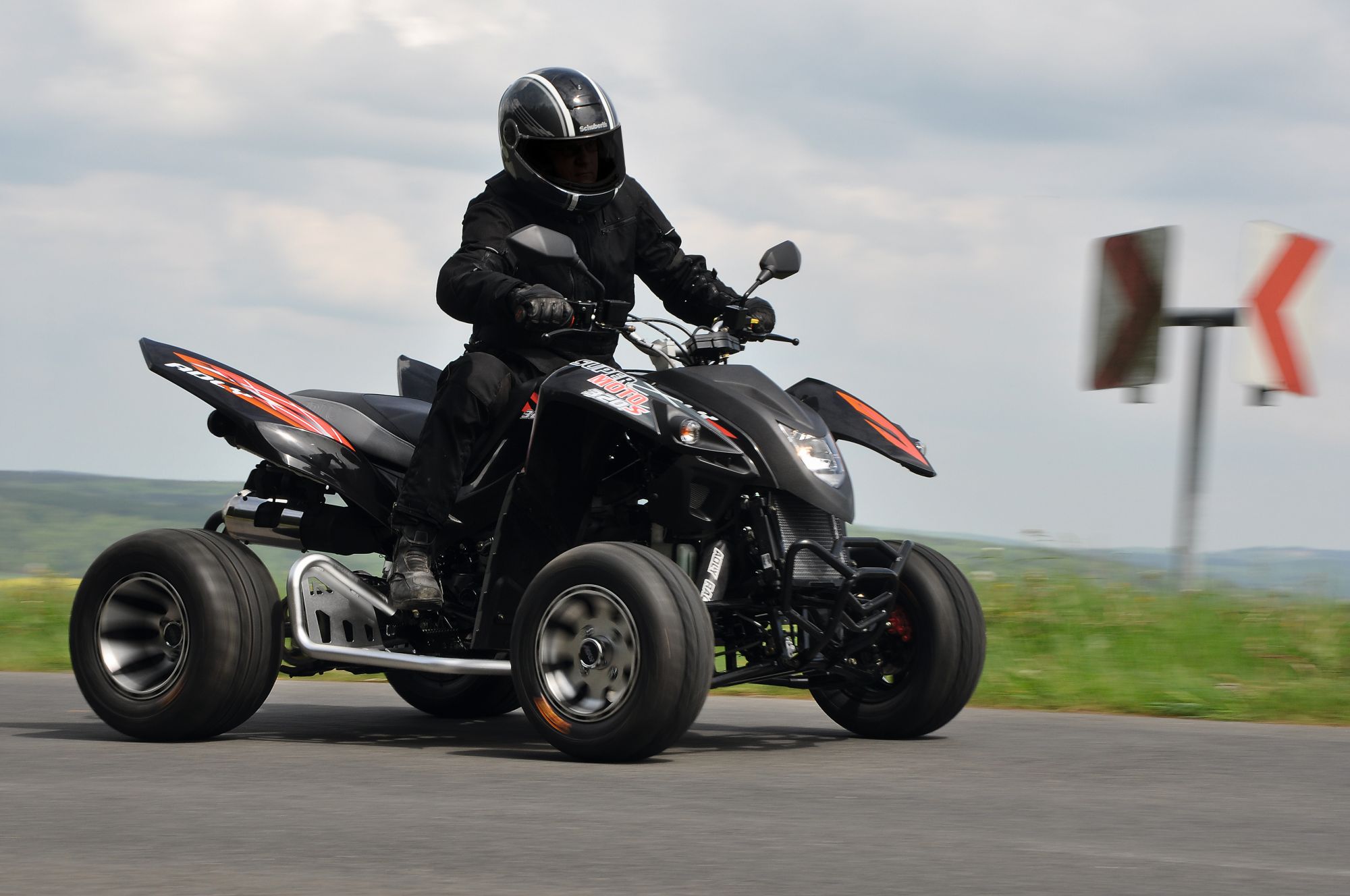 Gebrauchte Adly Hurricane 320 Supermoto Motorräder kaufen