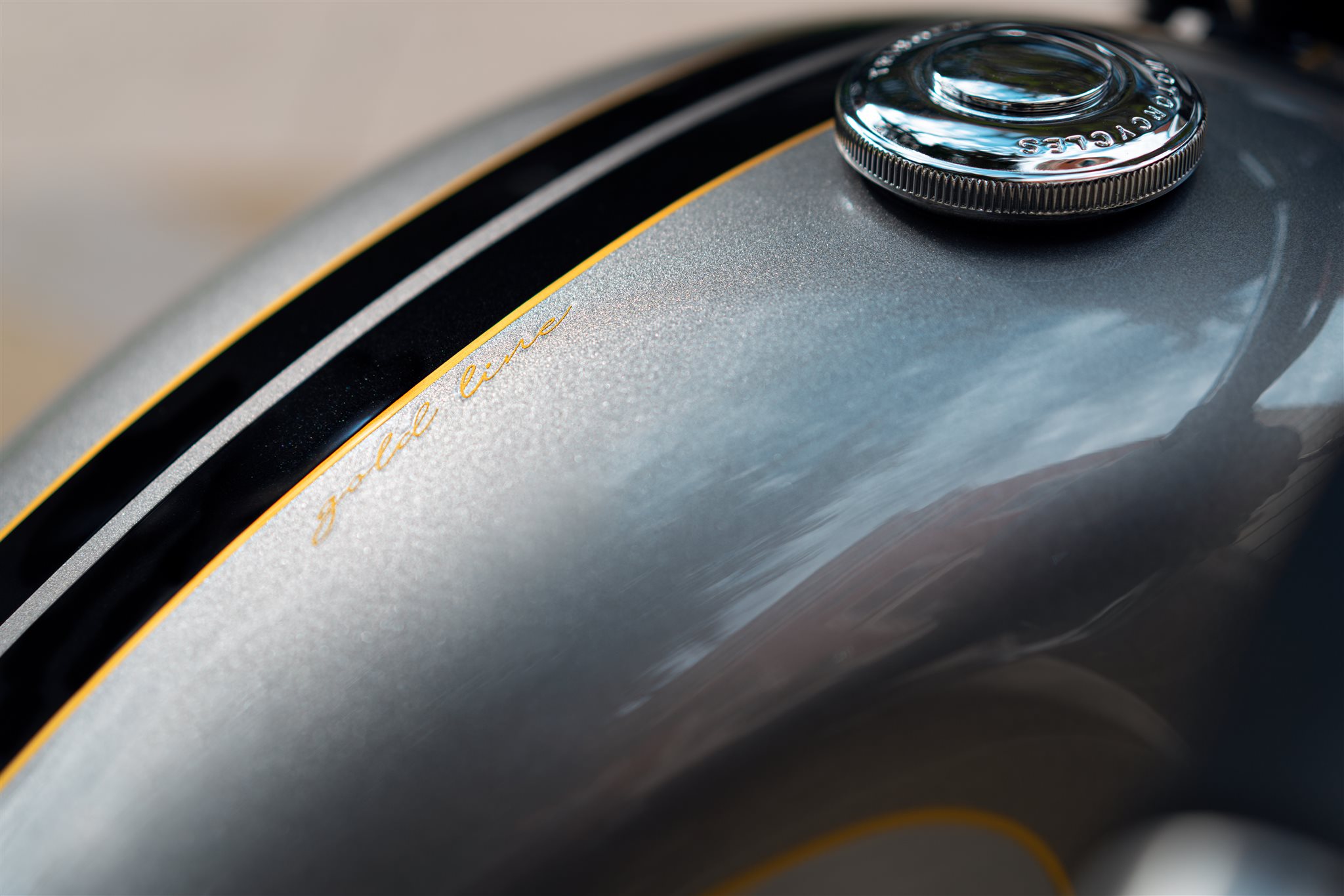 TRIUMPH GOLD LINE 2022 - SPEEDMASTER