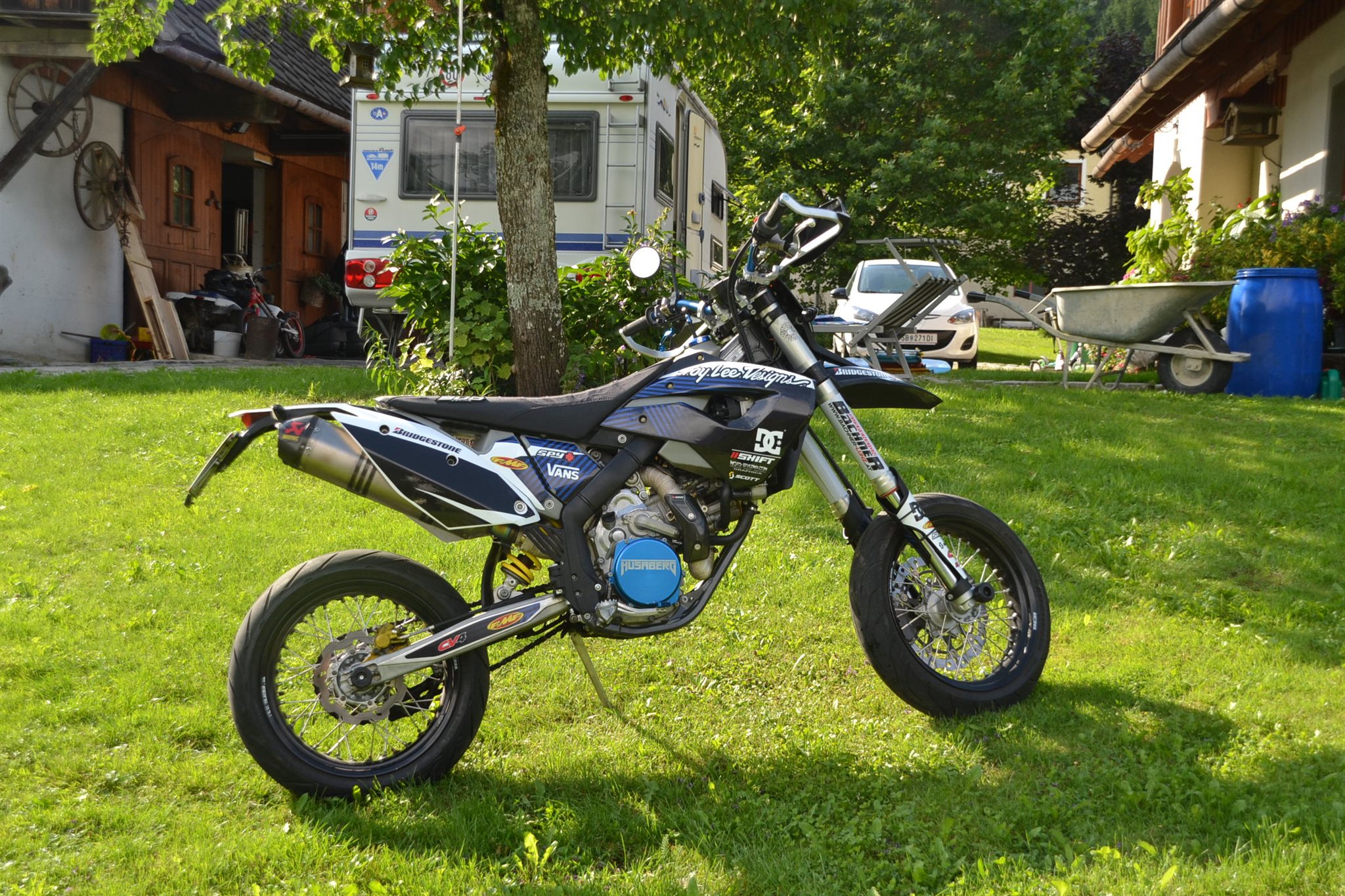 Umgebautes Motorrad Husaberg FS 570 von Bachner Sportmotorrad Handels ...