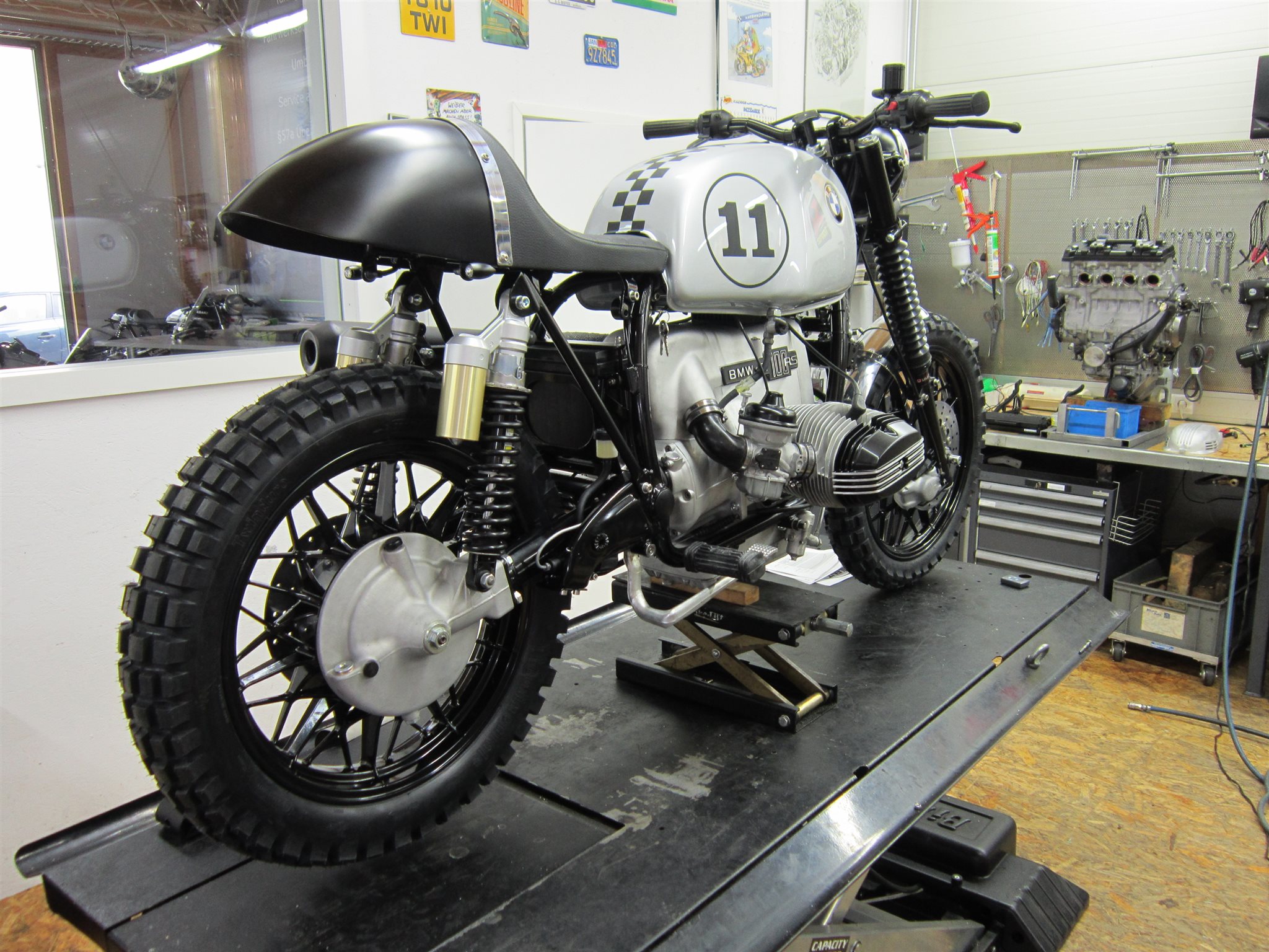 Umgebautes Motorrad BMW R 100 RT von Zweiradtechnik Primus GmbH - 1000PS.at